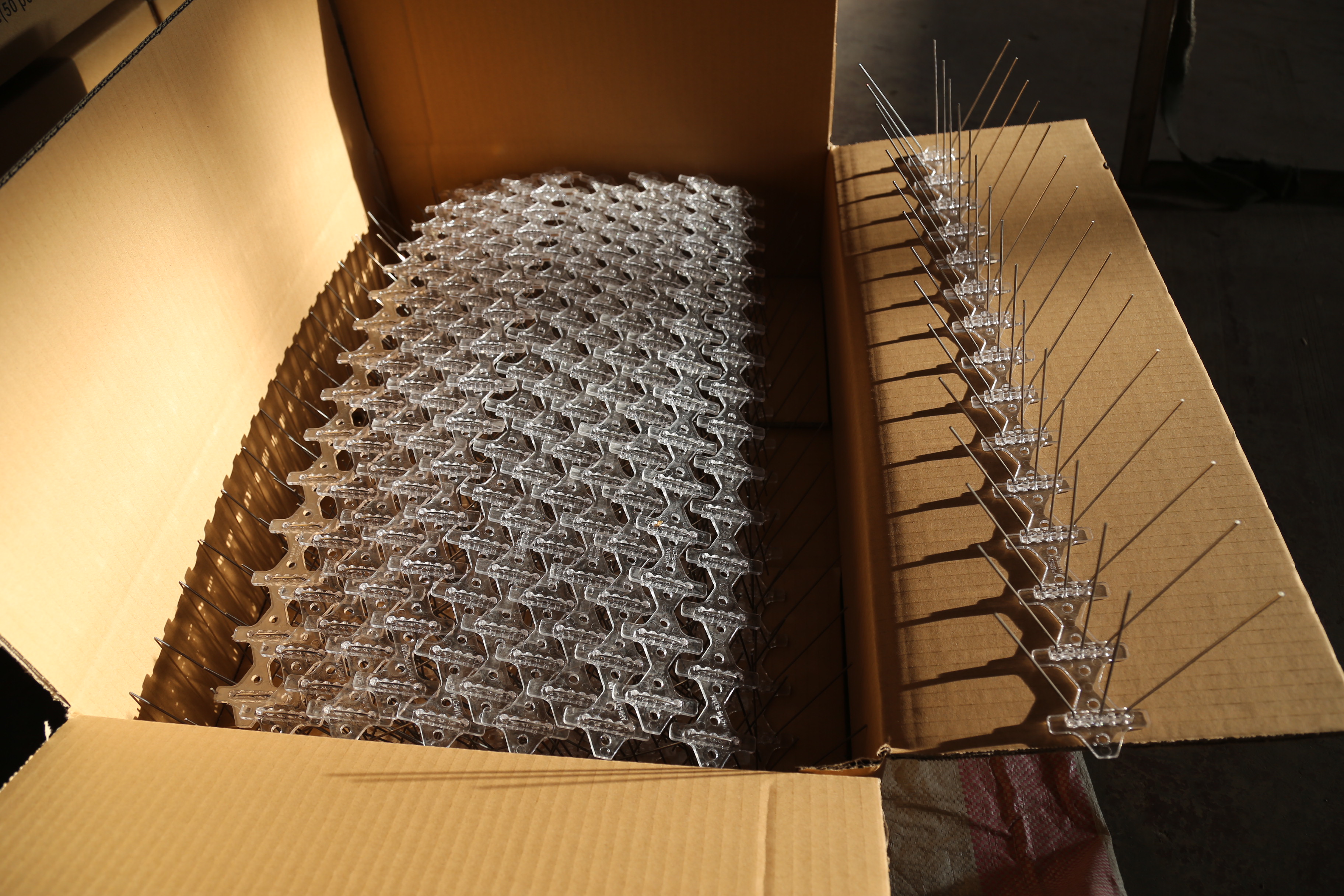 SHPC-71: 3 Rows Plastic Metal Anti Bird Wire Spikes from China ...